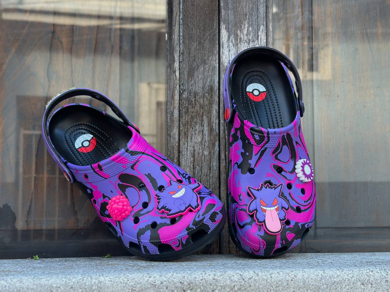 Crocs Classic Clog x Pokémon "Gengar" – Quantum Kicks